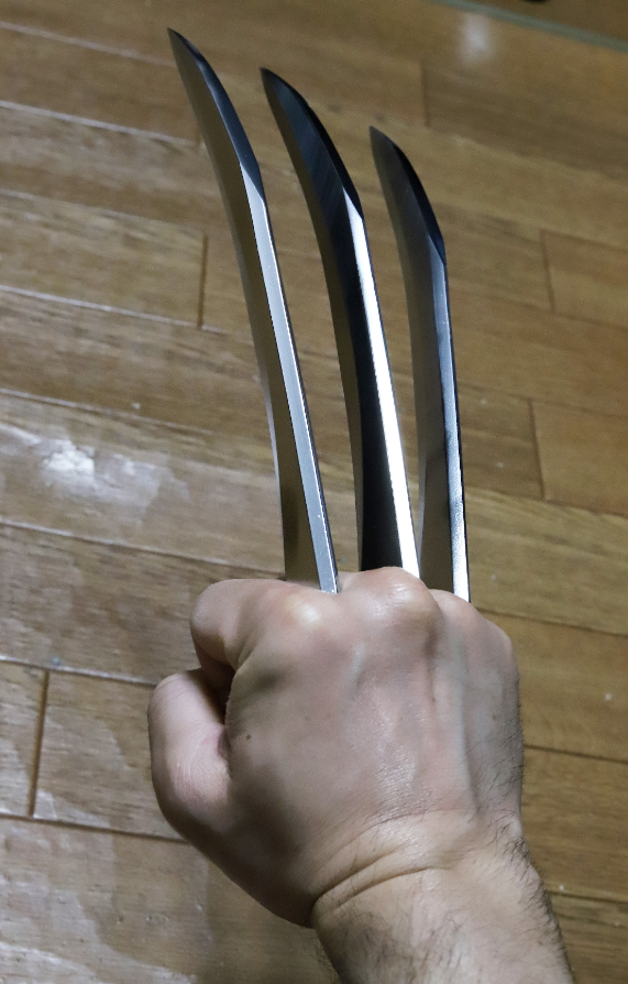 Wolverine Claw Set of two – FigureOut 3D