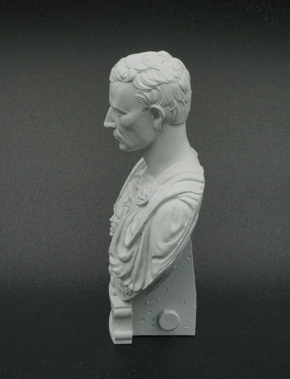 Imperial Elegance: Julius Caesar Bust – FigureOut