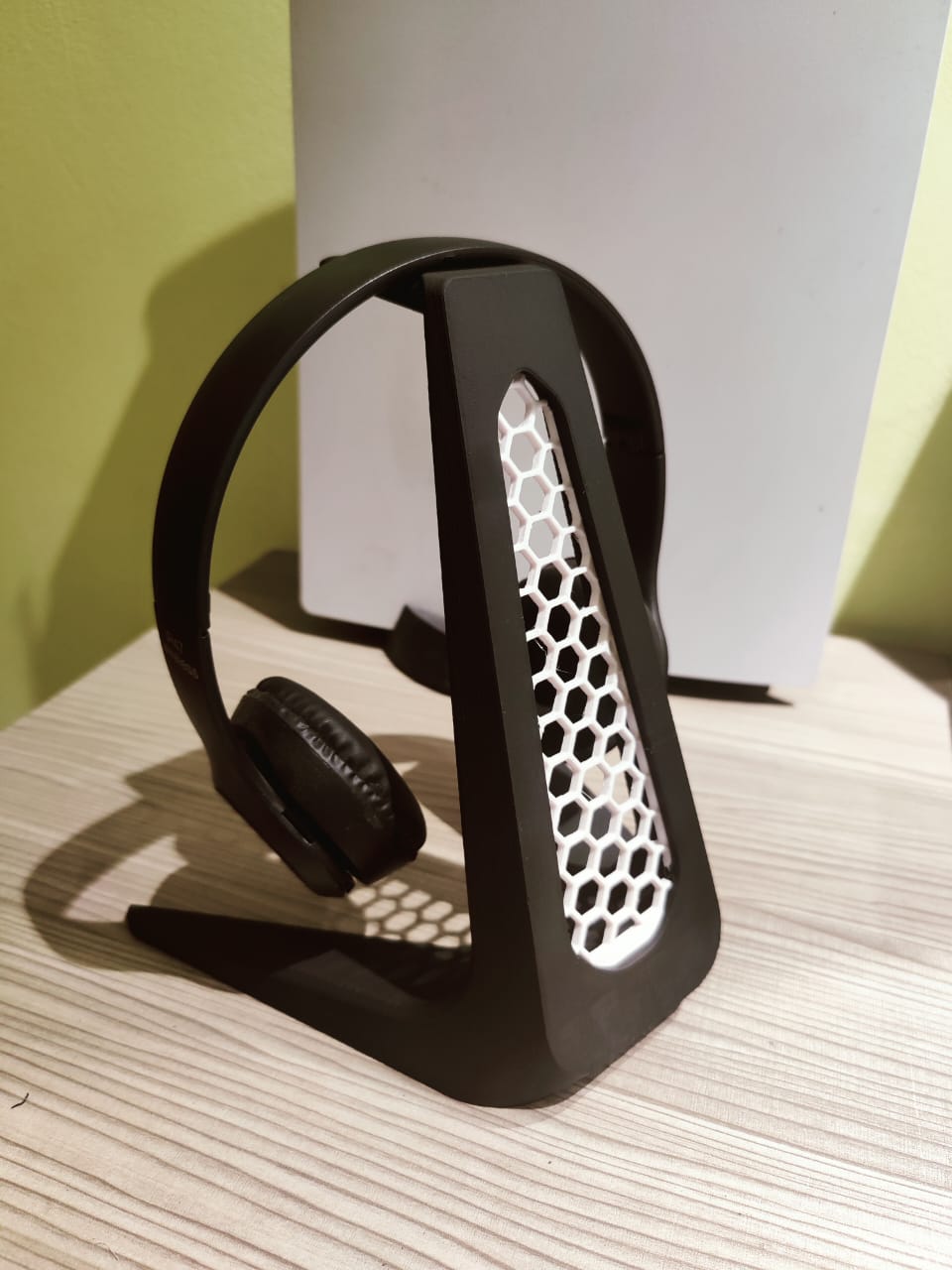 Mesh Headphone Stand – FigureOut 3D