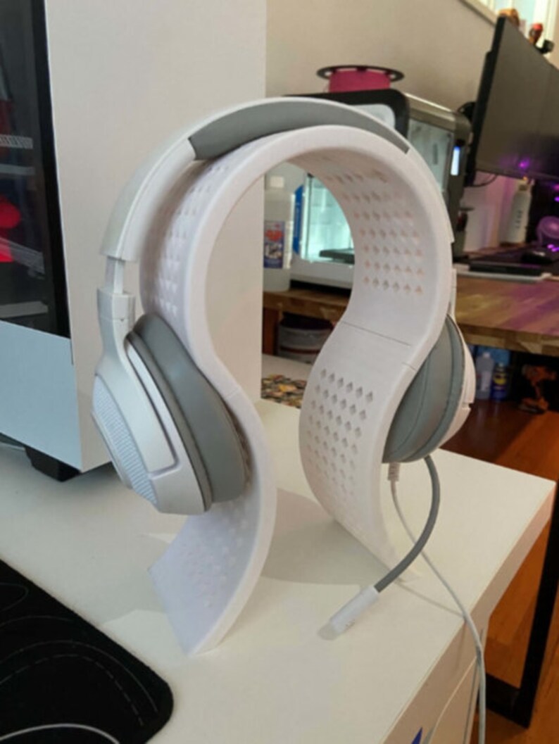 Premium Headphone Stand – FigureOut 3D