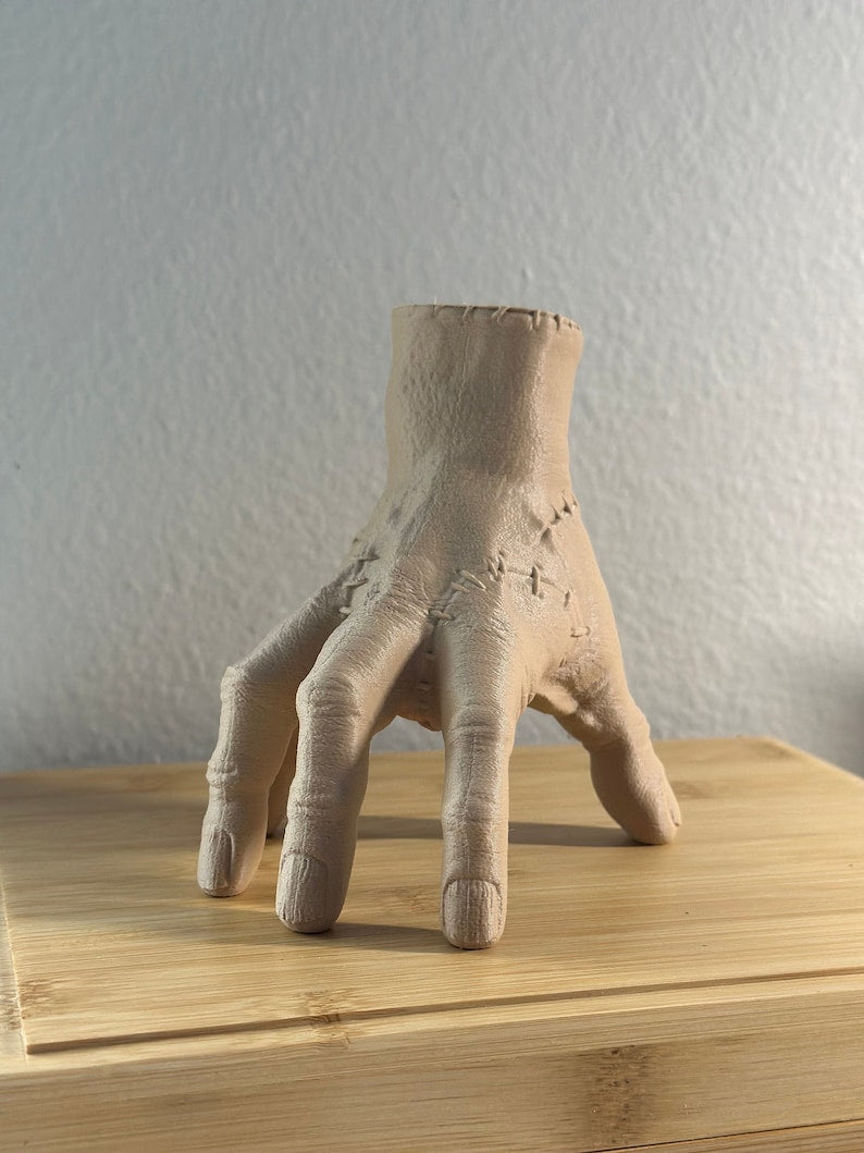 Thing the hand Wednesday Adams – FigureOut 3D