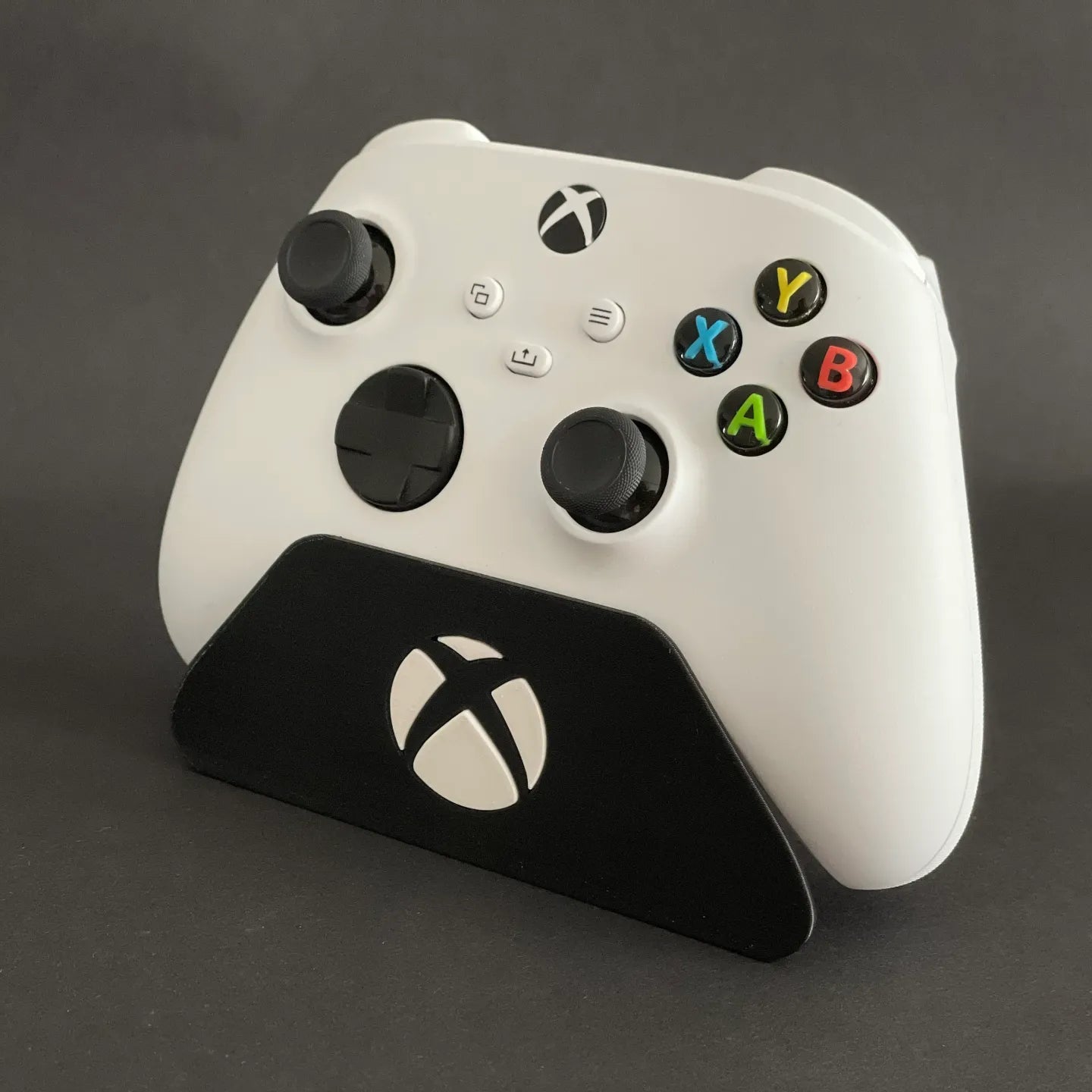 Xbox Controller Stand – FigureOut